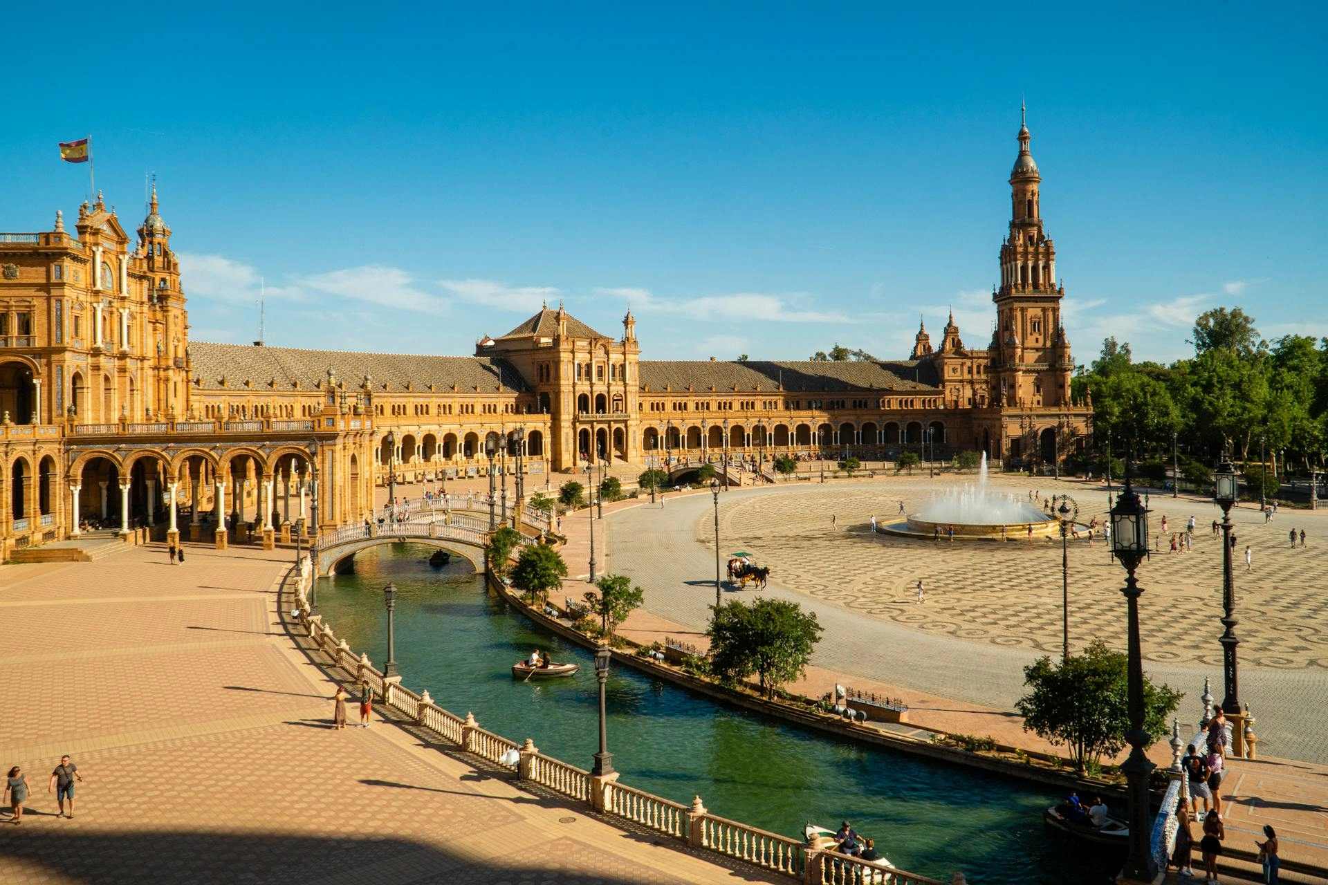 A Perfect Long Weekend in Seville: Our 3-Day Itinerary ...